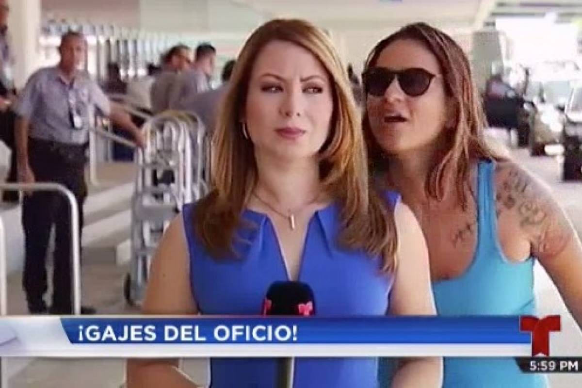 Reportera de Telenoticias vive jocoso momento al aire | Metro