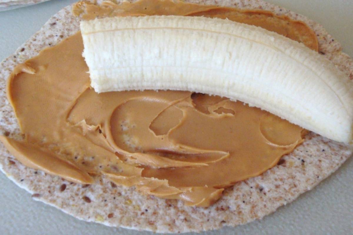 Wrap de guineo y mantequilla de maní en cinco minutos | Sabrosia Puerto ...