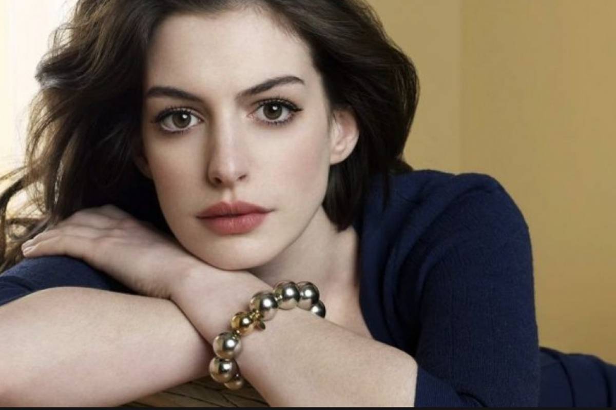 Revelan en Twitter una inédita escena de "El Diablo viste a la moda" | Publinews