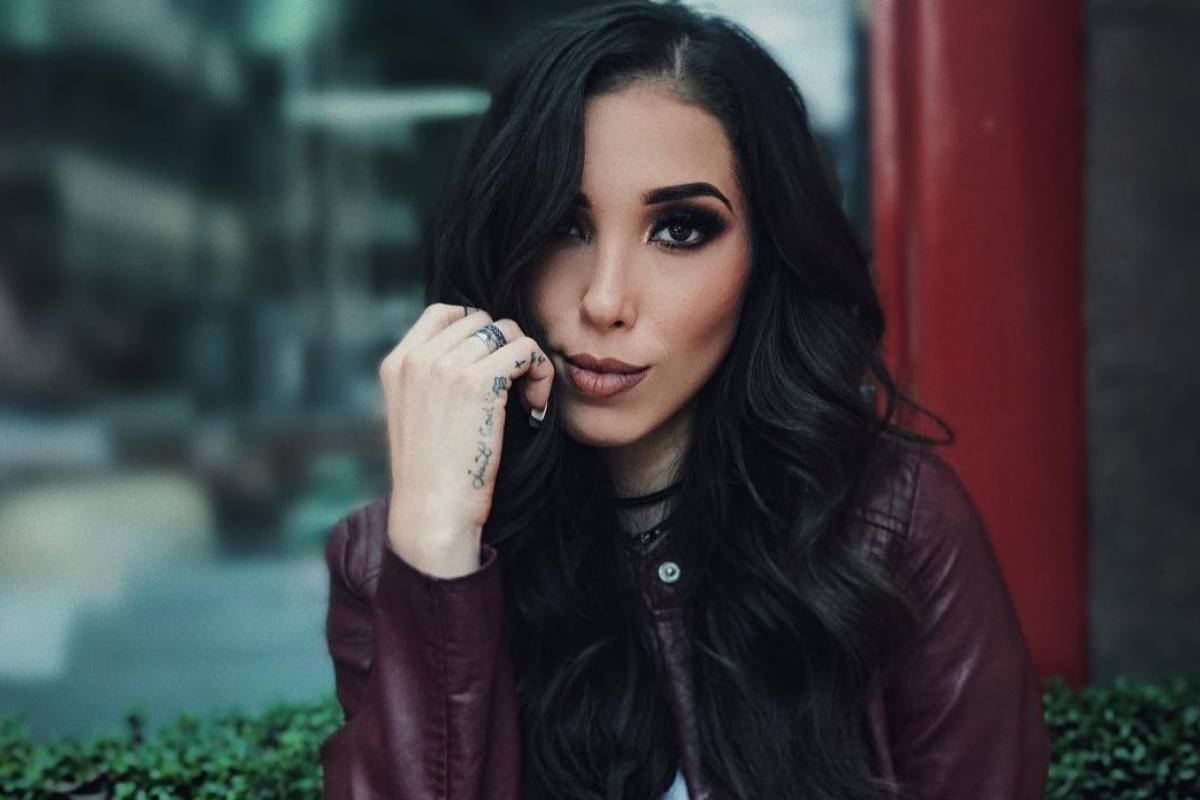 Danik Michell, de 'Acapulco Shore', posa con poca ropa para H ...