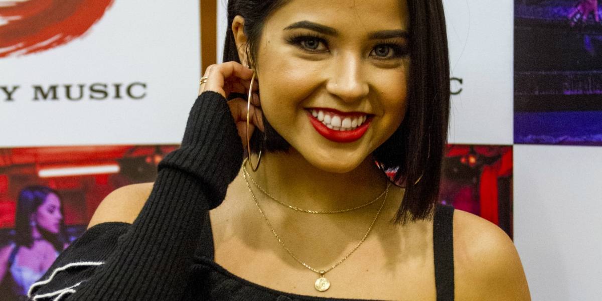 Becky G sorprende con fotos de su infancia | Metro