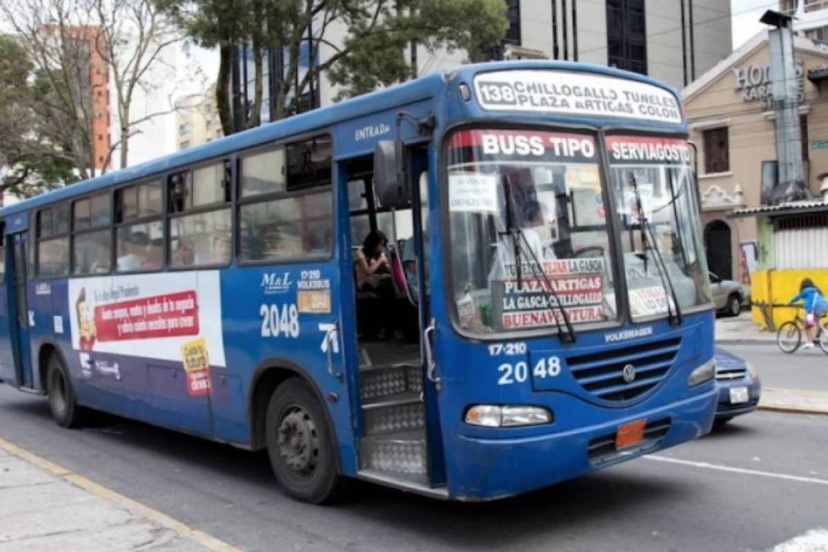 Quito: El transporte público tendrá que pasar dos revisiones técnicas ...