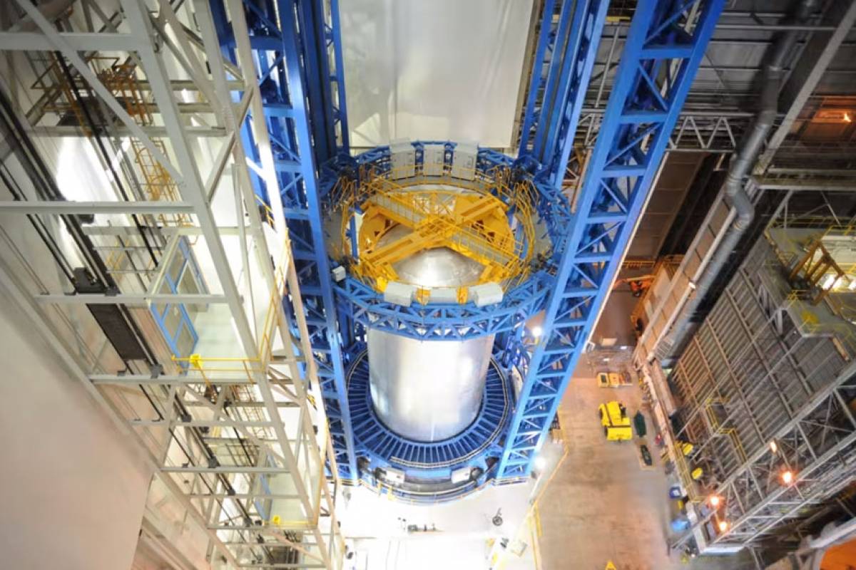 60 segundos para ensamblar un tanque de combustible para cohete