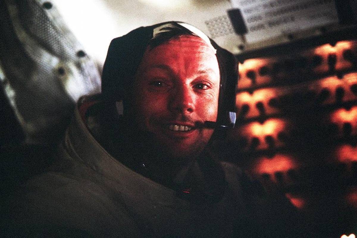 Murió Neil Armstrong a los 82 años de edad