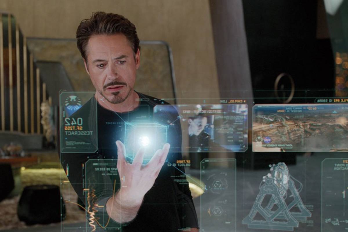 Así trabaja Elon Musk en su laboratorio de Iron Man