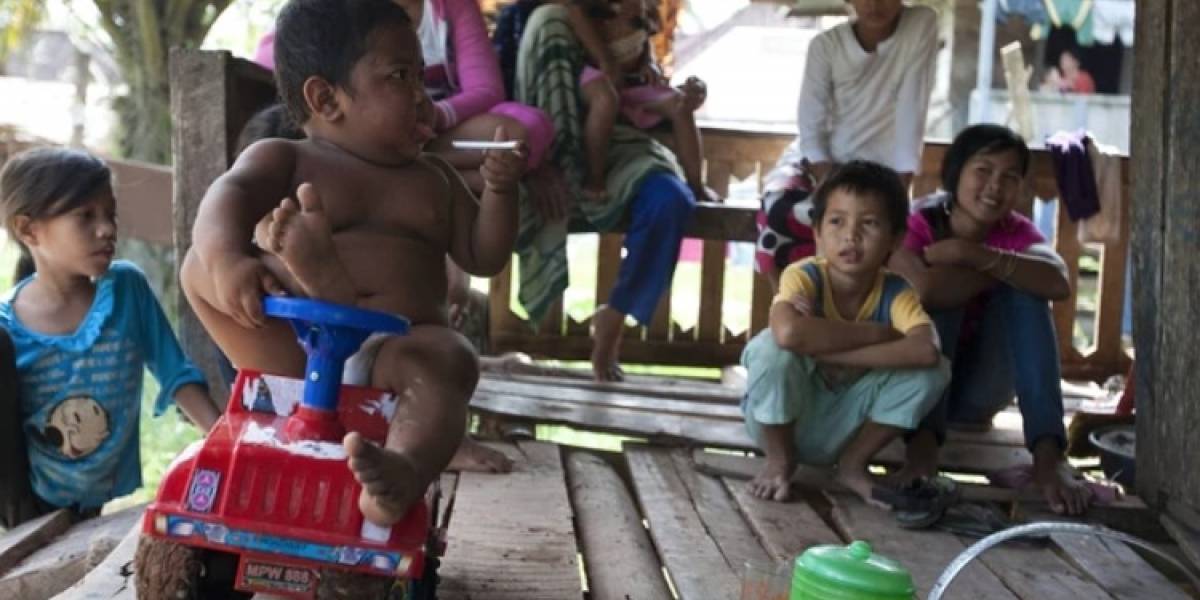 Así luce hoy Ardi Rizal, el niño fumador de dos años que impactó al ...