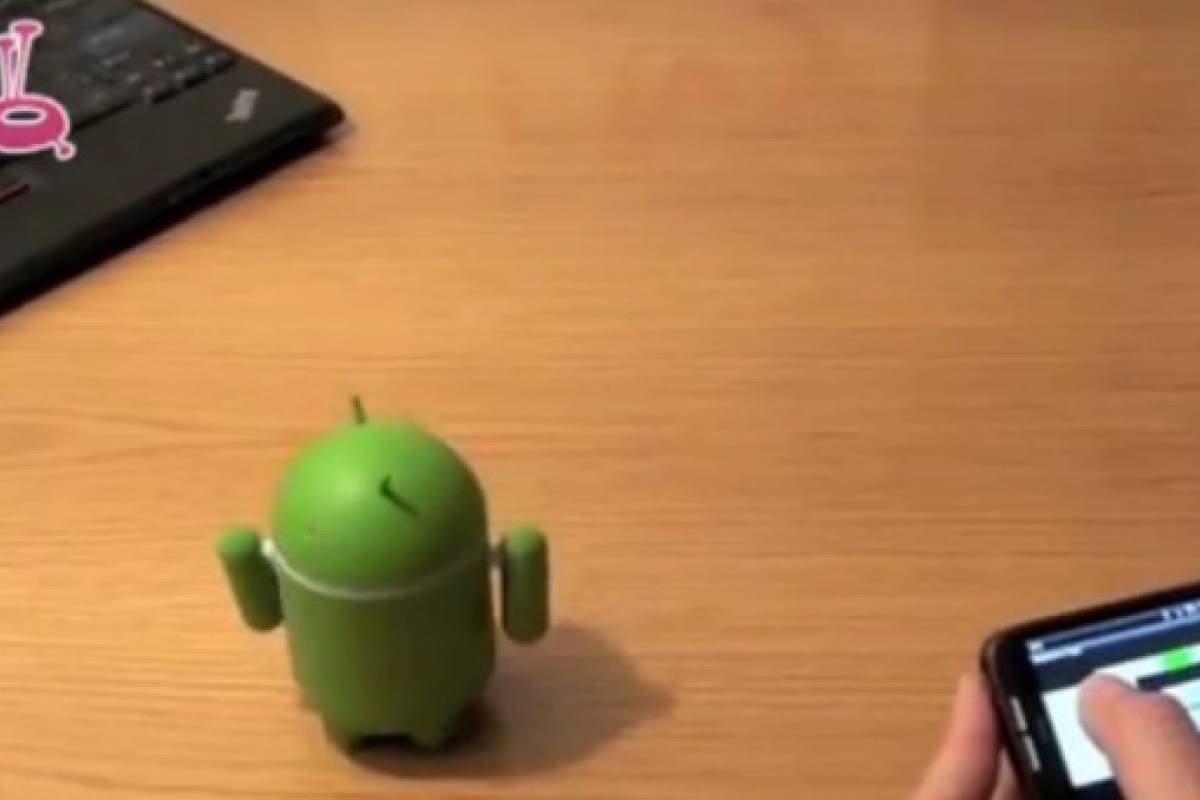 Robot Android controlable desde tu dispositivo móvil