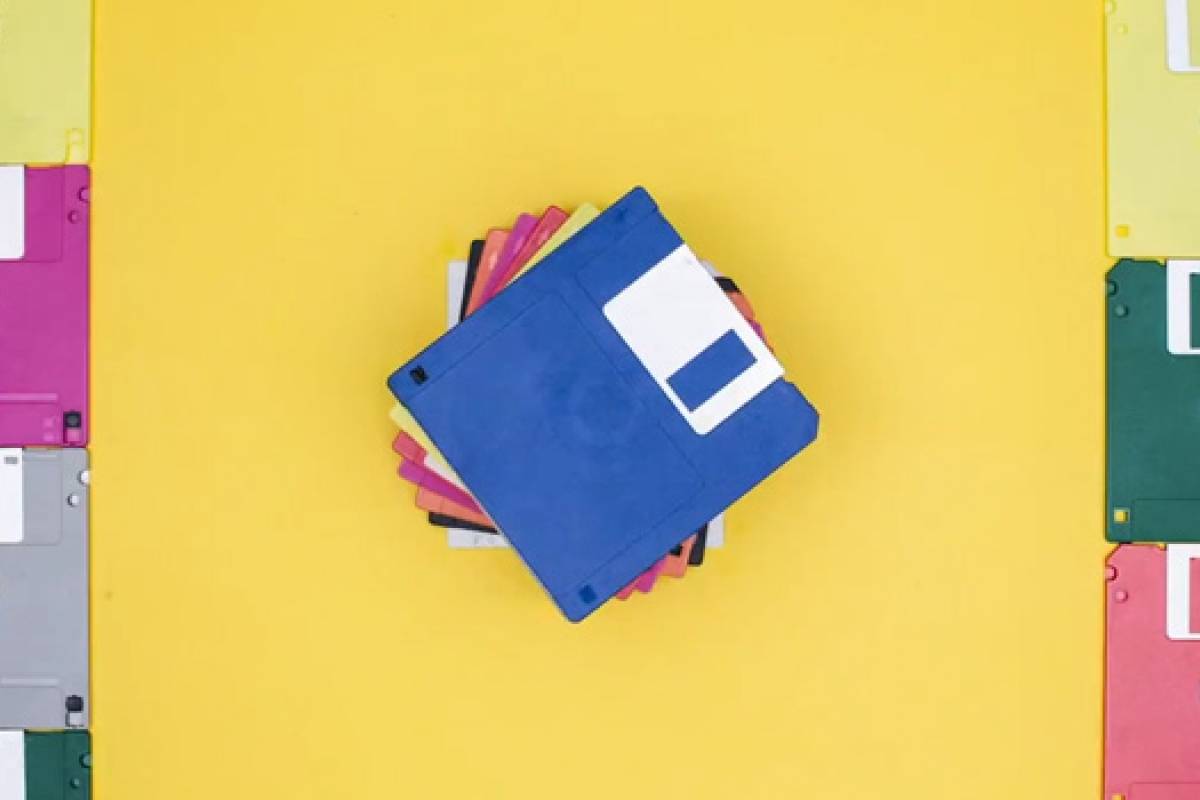 Internet Explorer apela a la nostalgia de los 90' en nuevo comercial