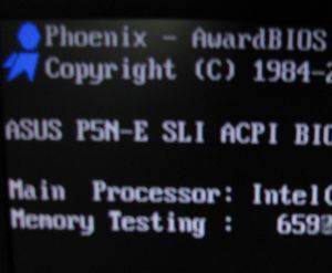 Phoenix muestra BIOS que empieza arranque en 1s