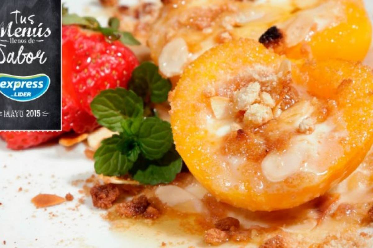 Duraznos asados con crema ácida y crumble de almendras, la receta ...