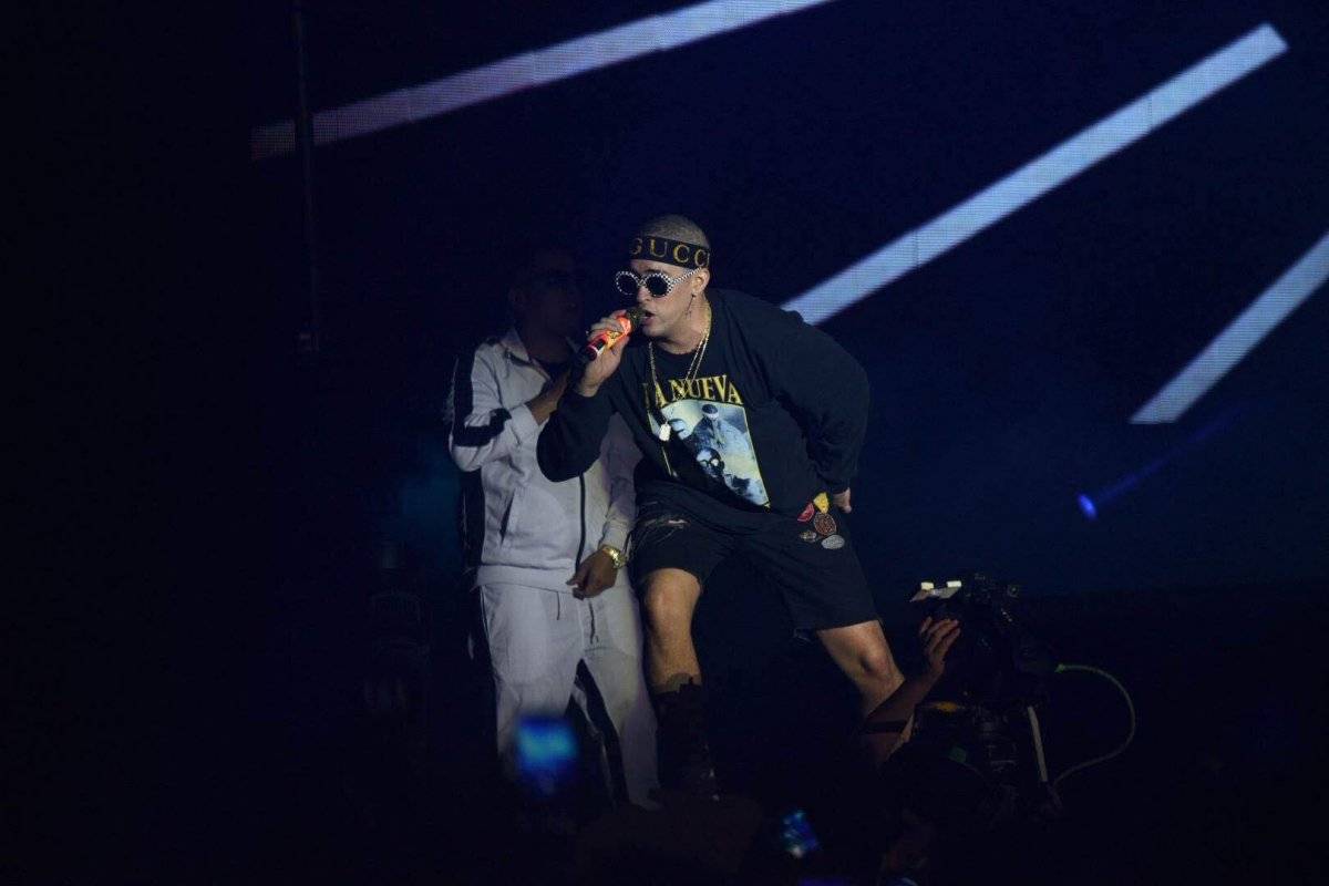 Con exitoso concierto de Bad Bunny y Nicky Jam culmina la Gira ...