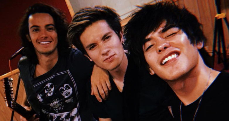 Fly the band: Buscan conquistar al público más allá de su generación ...