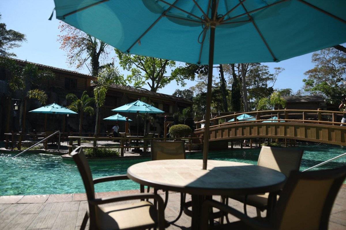 Disfruta de la noche en medio de la selva en los nuevos hostales del ...