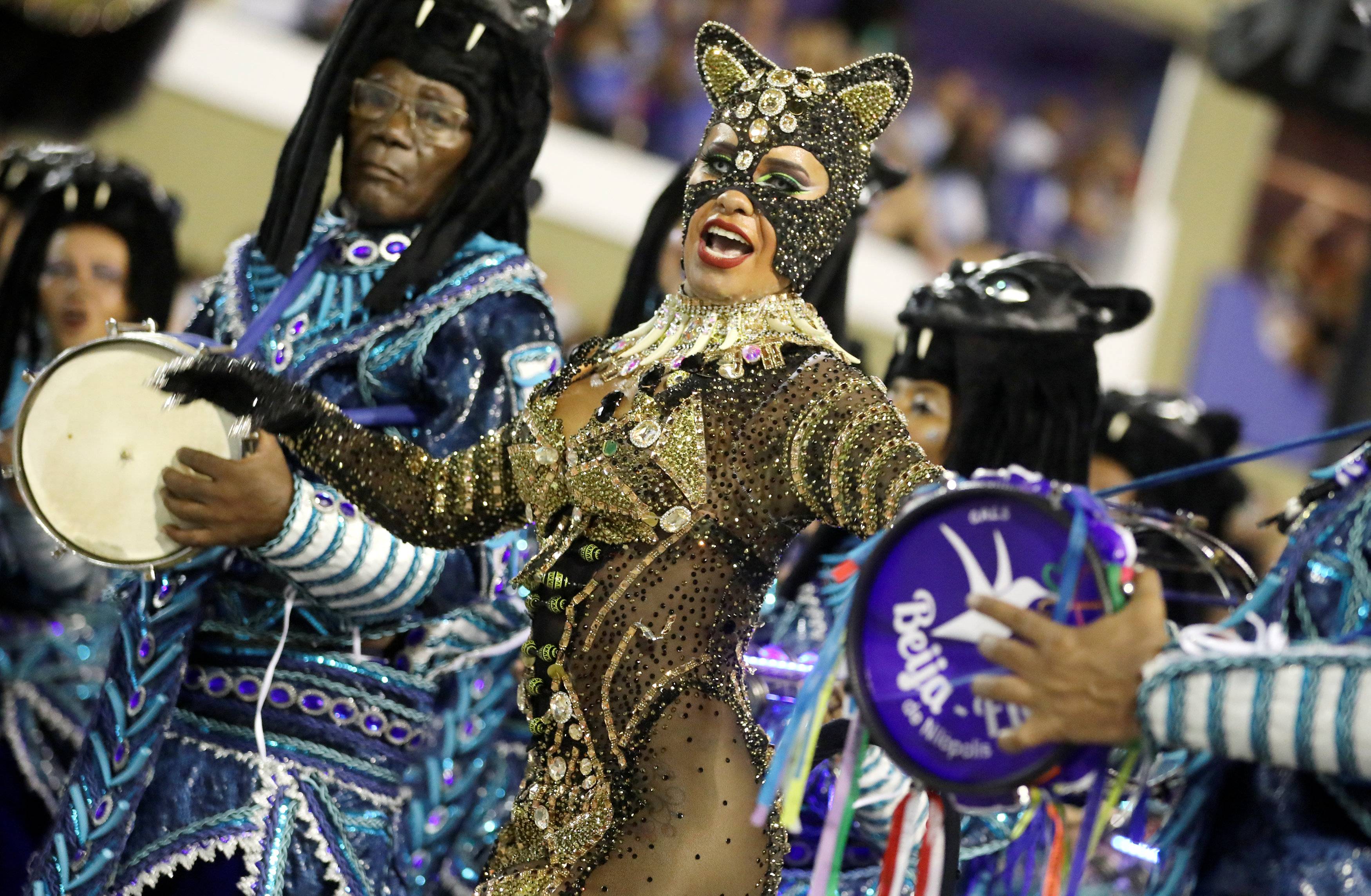 As rainhas do carnaval carioca! Confira fotos do primeiro dia de desfile