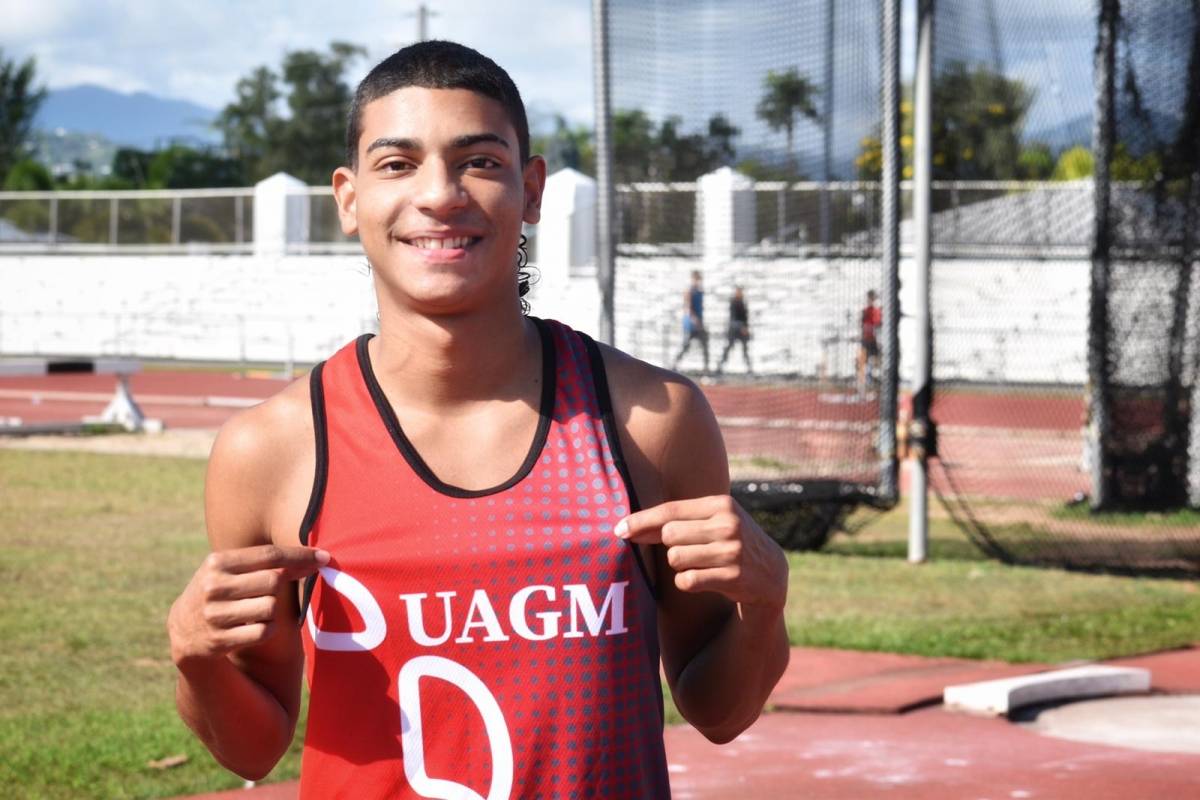 Ryan Sánchez saldrá a comerse la pista en los 800 metros (VIDEO)