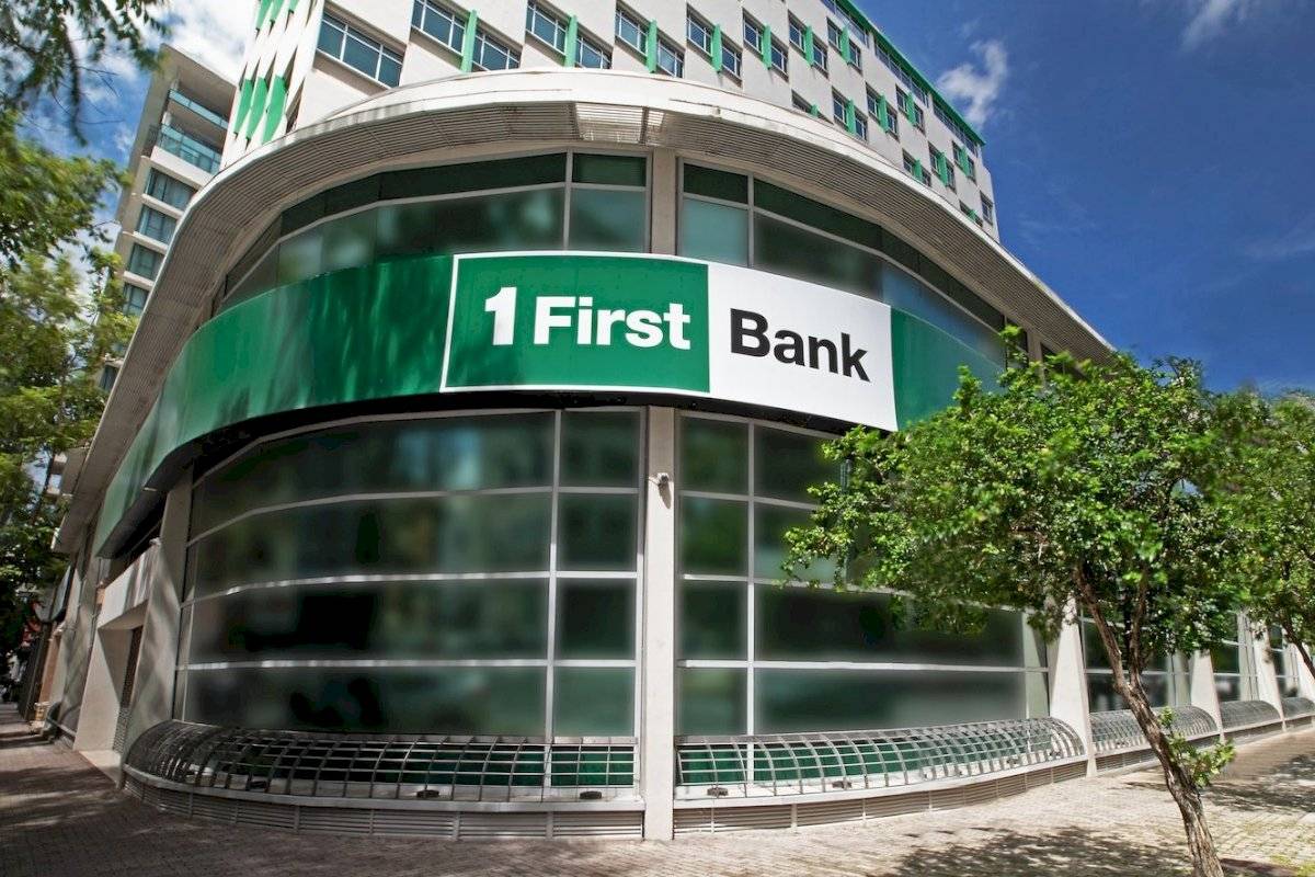 Autorizada la compra de FirstBank a Santander | Metro