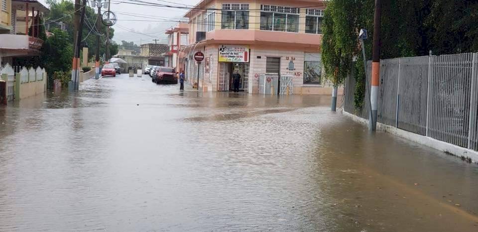 Río Blanco de Naguabo desata su furia (IMÁGENES)
