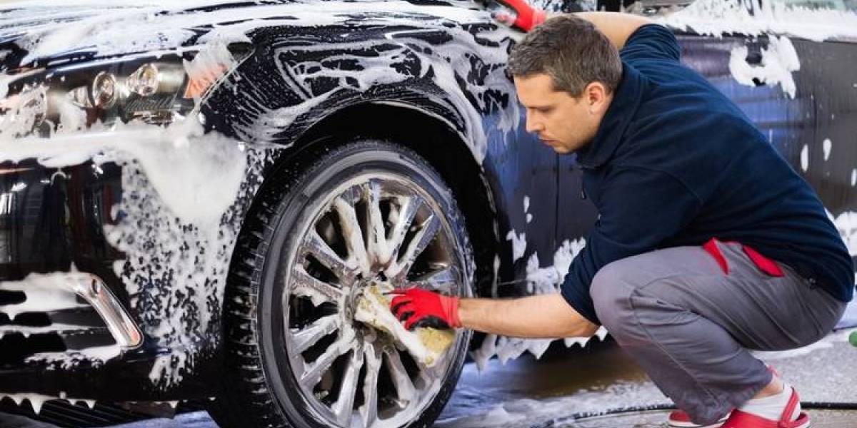 Consejos para encerar tu auto sin dañar la pintura | Publimetro México