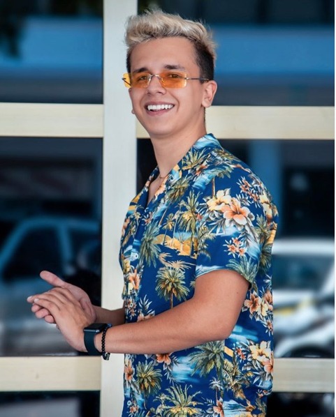 Maykel sufrió una parálisis facial debido a los altos niveles de estrés