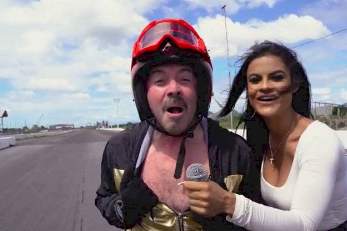 ¡Moncho, Moncho! Héroe nacional mostró su 'pelo power' a lo Ford v. Ferrari