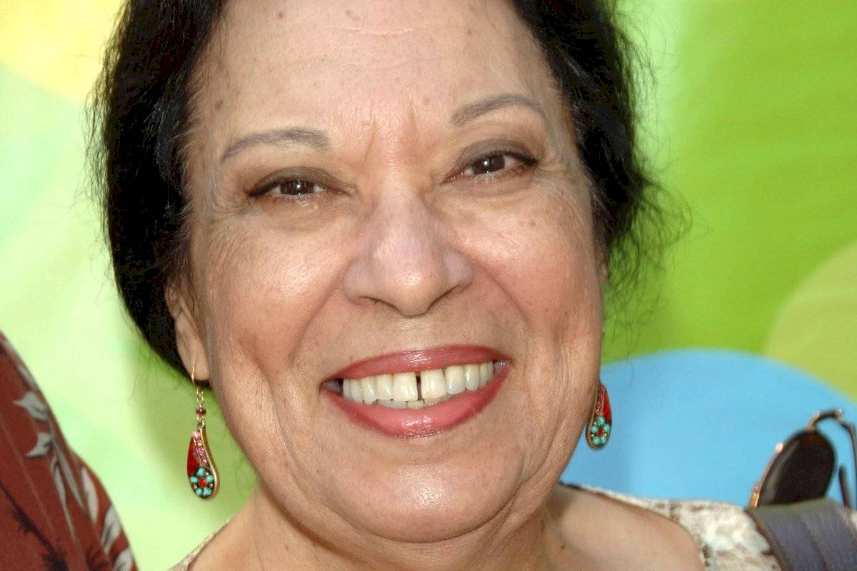 Muere la actriz Shelley Morrison, conocida como la ama de llaves de ...