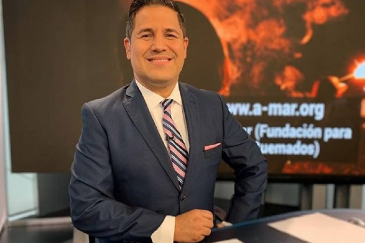 Normando Valentín celebra por todo lo alto su llegada a los 50 años | Metro