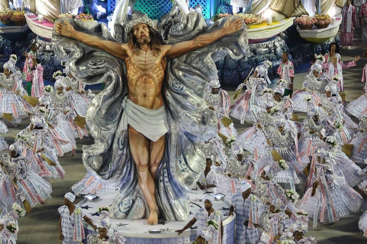 Carnaval carioca já teve Jesus-Oxalá e mendigo; relembre | Metro World News