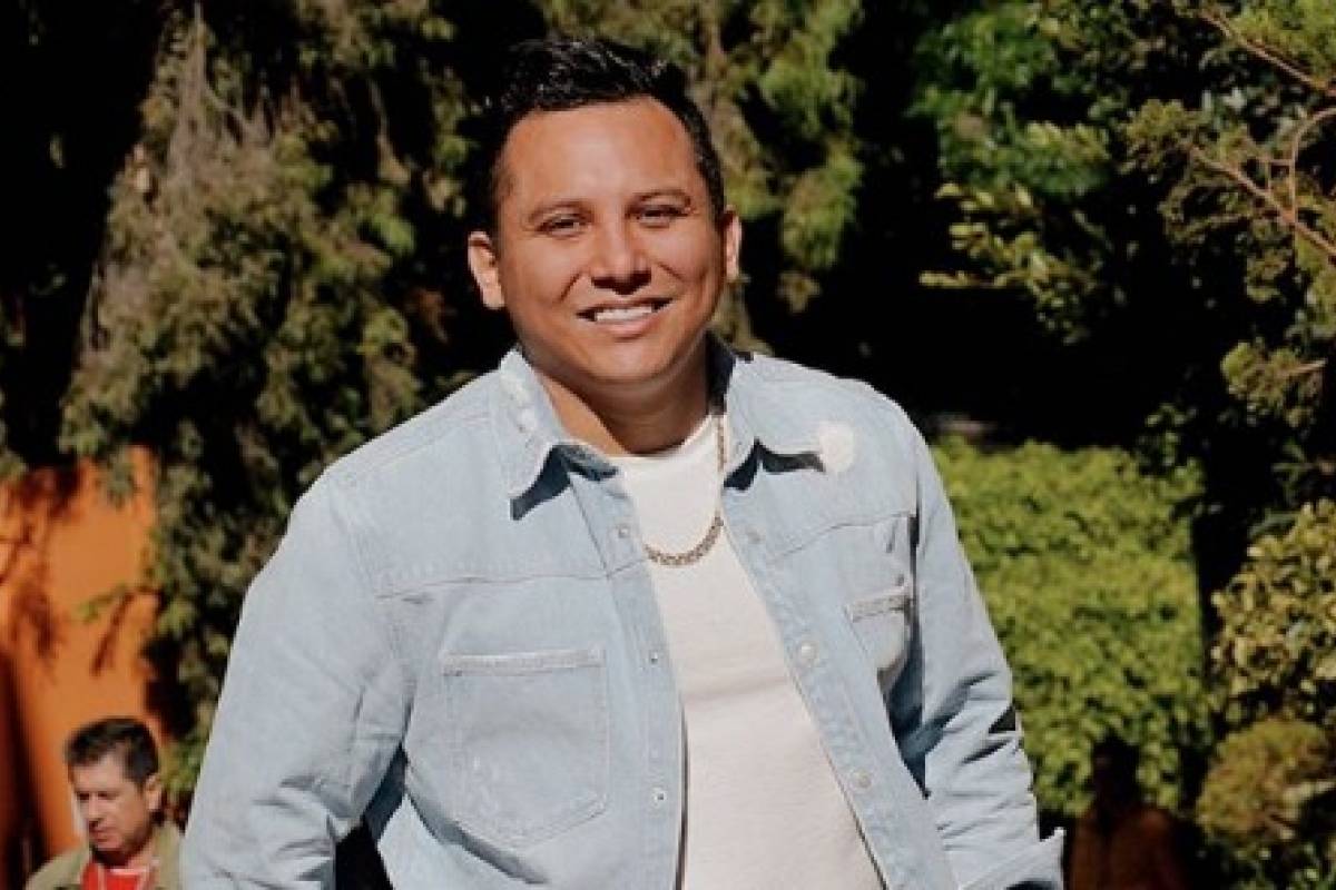 Extraño bulto en el pantalón de Edwin Luna desata las burlas en las ...