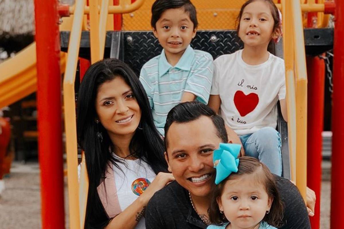 Así Fue La Fiesta Que Les Armaron Edwin Luna Y Kimberly Flores A Sus