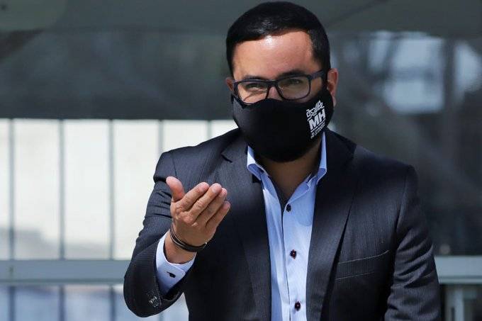 Demandan a Víctor Hugo Romo atacar corrupción y proteger áreas verdes