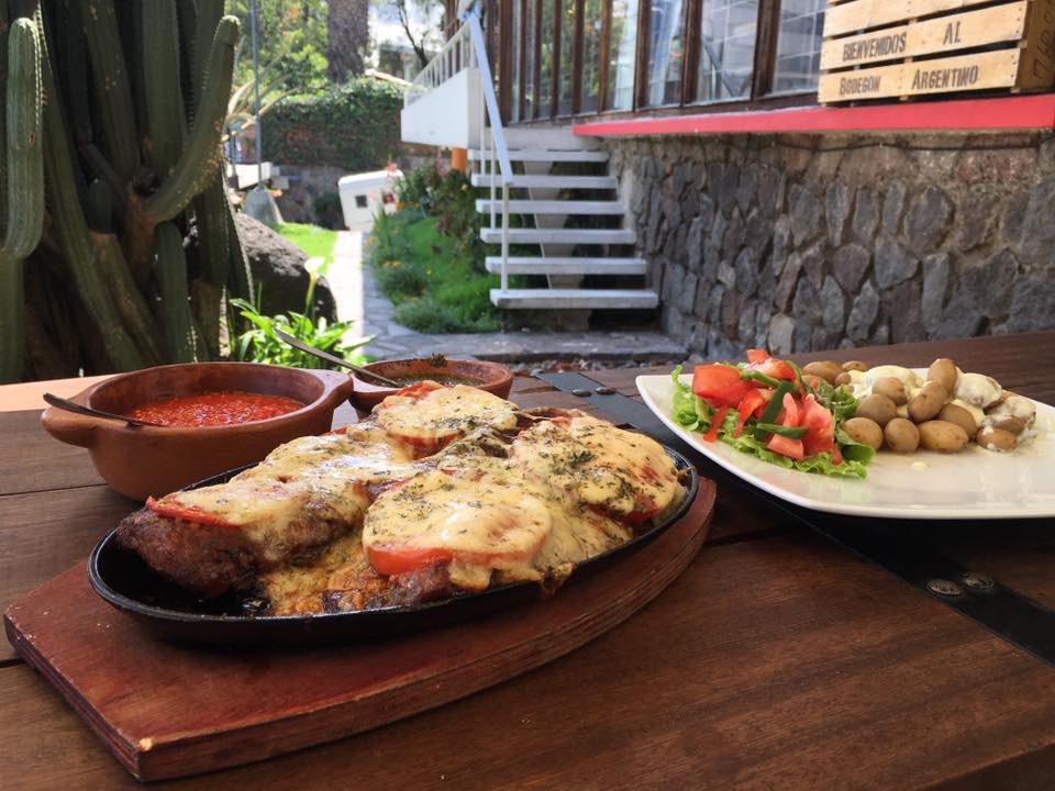 Veletto, Quinta La Solé, El Bodegón Argentino y Happy Cake festejan a mamá